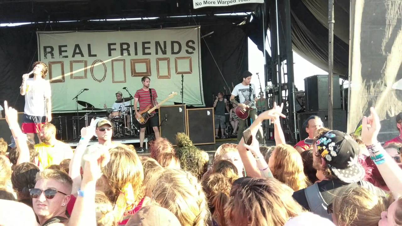 Real Friends - Mess [Live in Shakopee] - YouTube