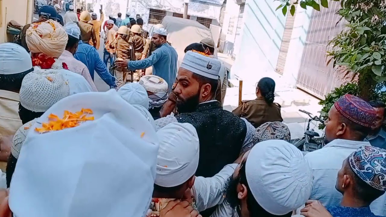 HAZAT SHAH SAQLAIN MIYA HUZOOR || ASTANAE SHARAFATIYA TO KIBLA BASHIR ...