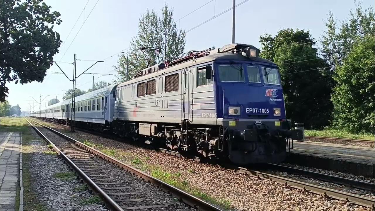 EP07-1005 TLK 21010 Kiev-Express przez Minkowice - YouTube