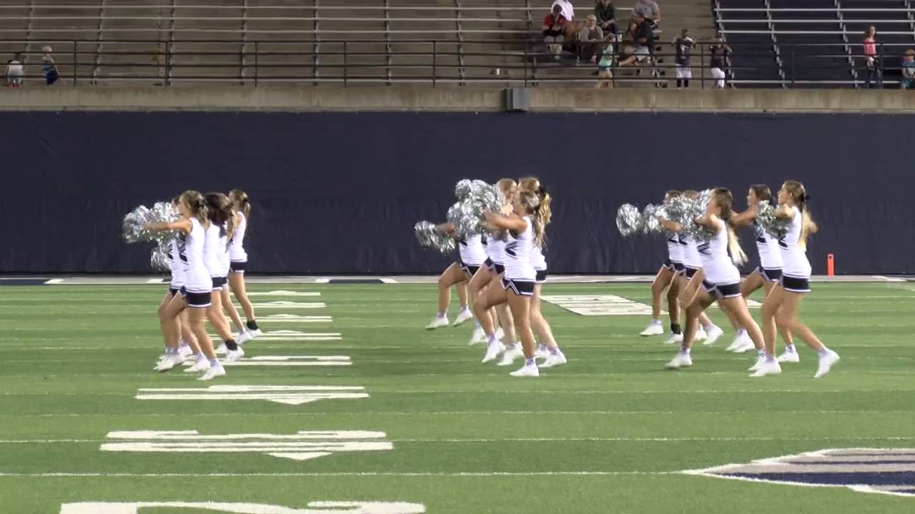 HS football Box Elder Bees vs Logan Grizzlies - YouTube