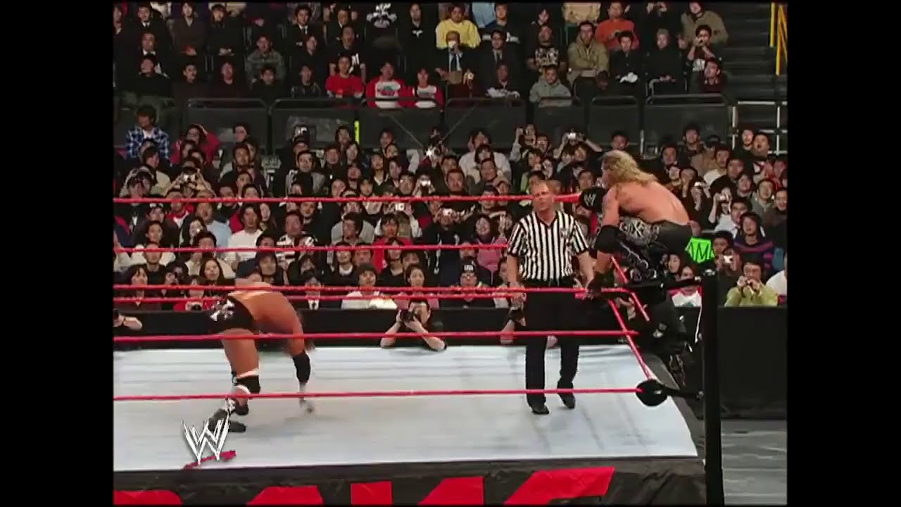 edge vs triple h February 2005 part 2 - YouTube