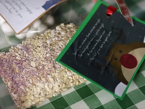 How to: Make simple Christmas Crafts - Reindeer Food - YouTube