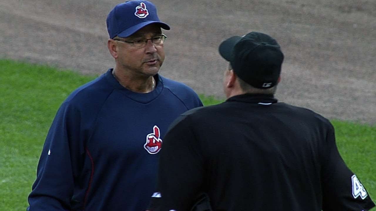 CLE@DET: Francona gets ejected in the eighth inning - YouTube