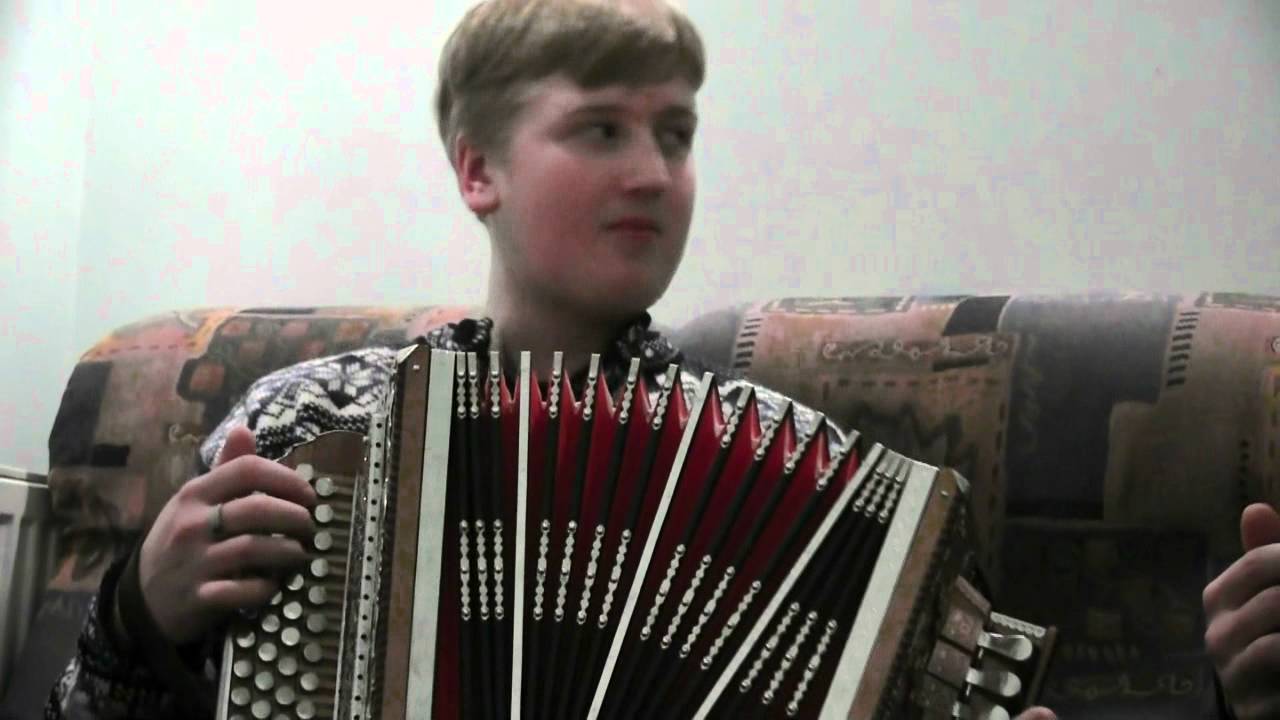 Traktoristi laul - Henrik Hinrikus & Toomas Ojasaar Tiigi Seltsimajas ...