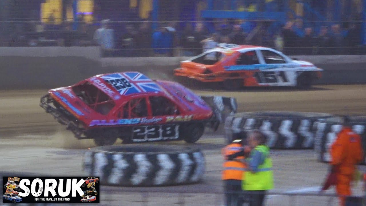 2L Saloon Stock Cars - European Championship Qualifying (King's Lynn ...