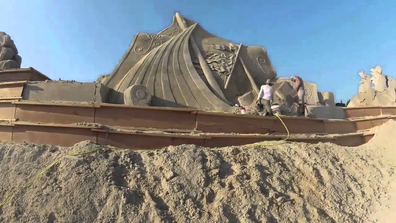 Sand sculpture time-lapse: How it's made - YouTube