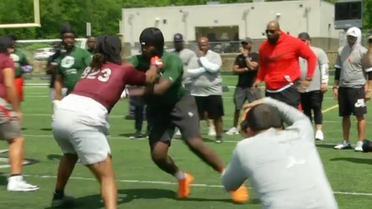 Clemson Commits Mitchell Mayes and Demonte Capehart Battle in Drills ...