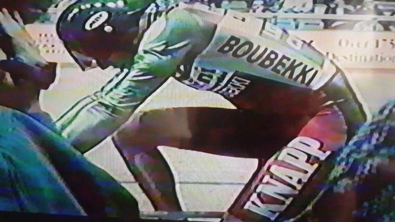 Koen De Koker WUR in striptease 1996 - YouTube