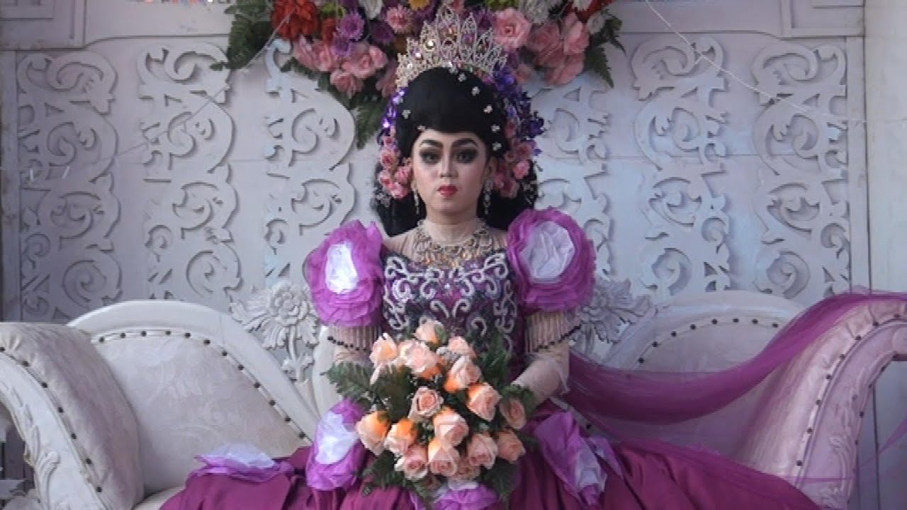 Pengantin Pertama X Duduk di Pelaminan - YouTube
