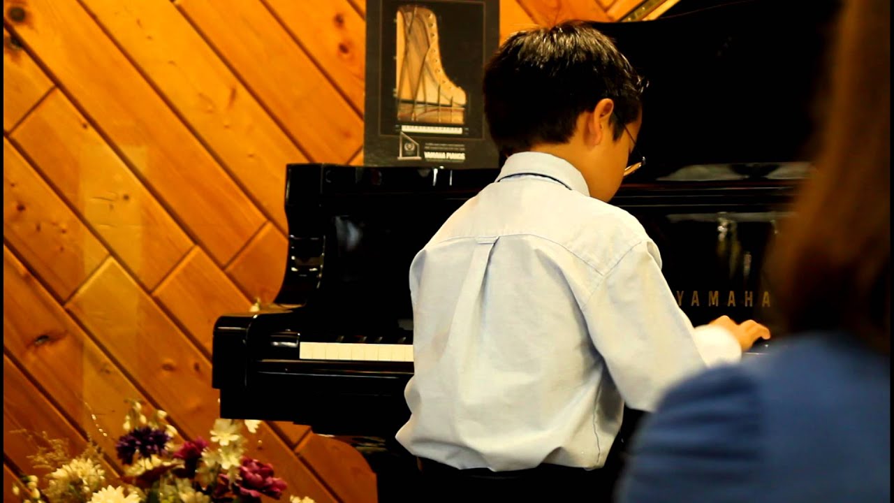 David Piano Spring 001 - YouTube