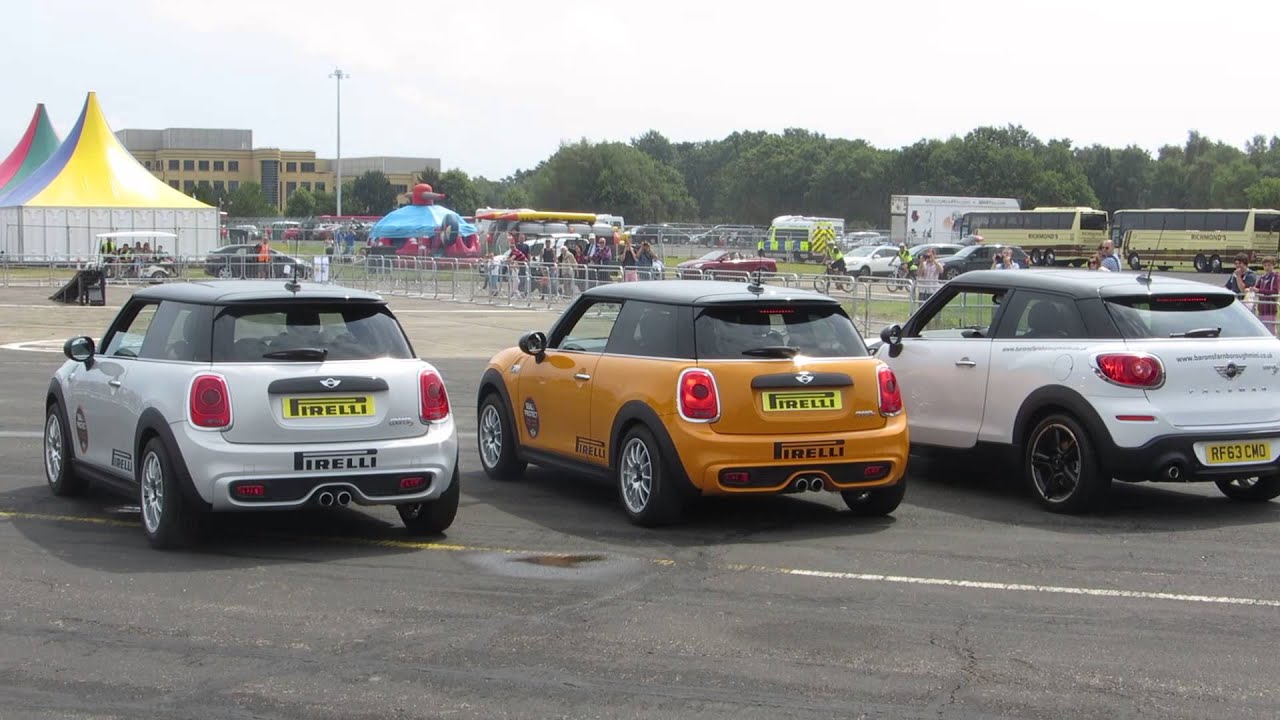 Farnborough Mini Cooper Stunt Driver - YouTube