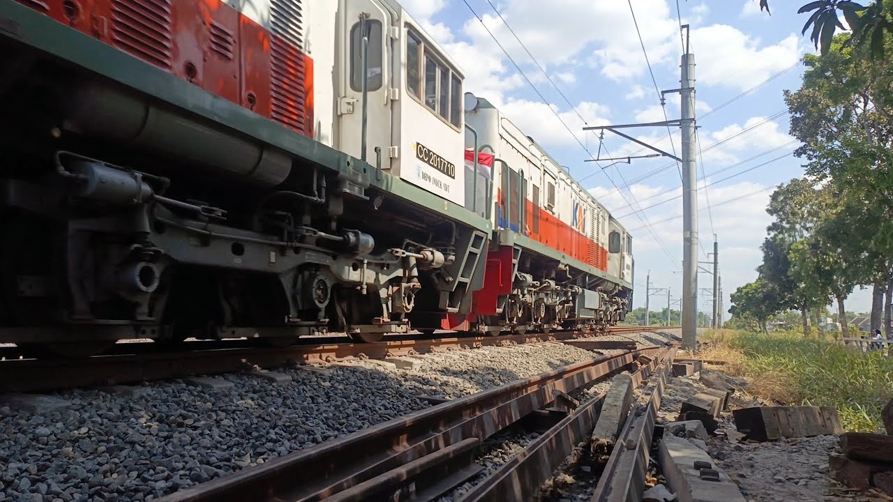 HUNTING TRAIN DOUBLE THE JOURNEY - YouTube