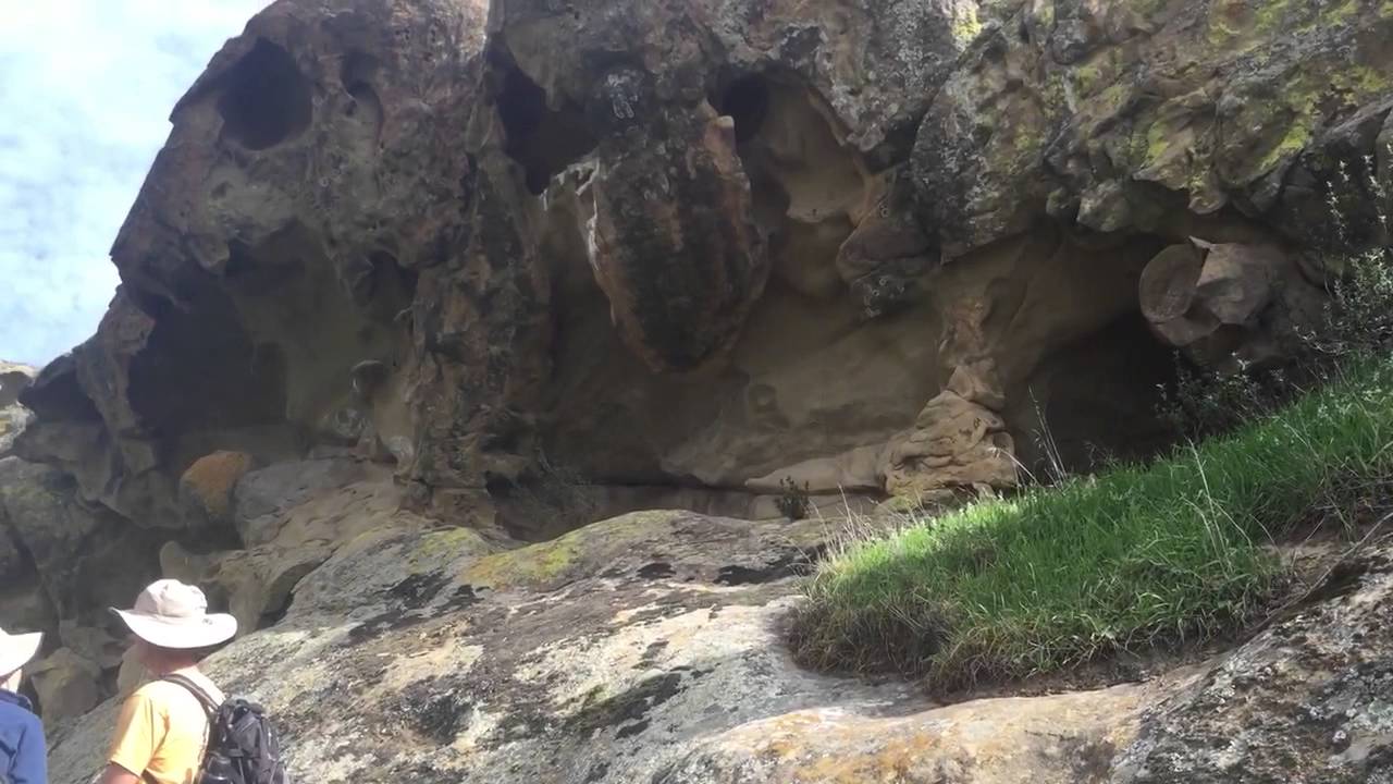 Vasco Caves - YouTube