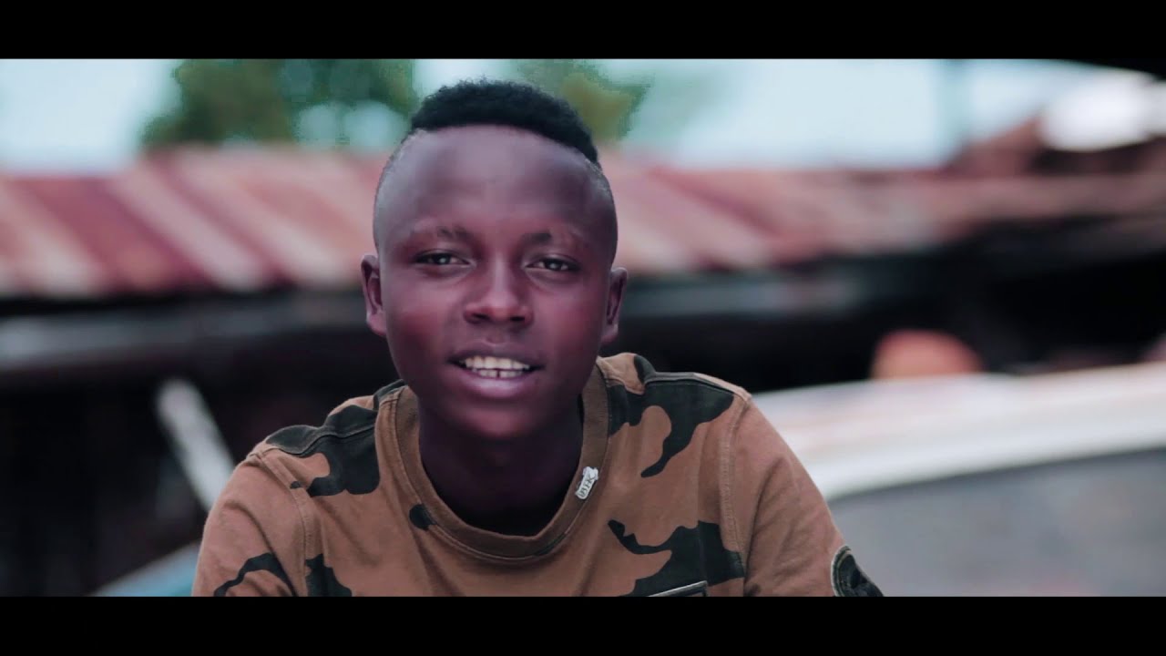 YOUNG WIZZY DIS Official Music Video - YouTube
