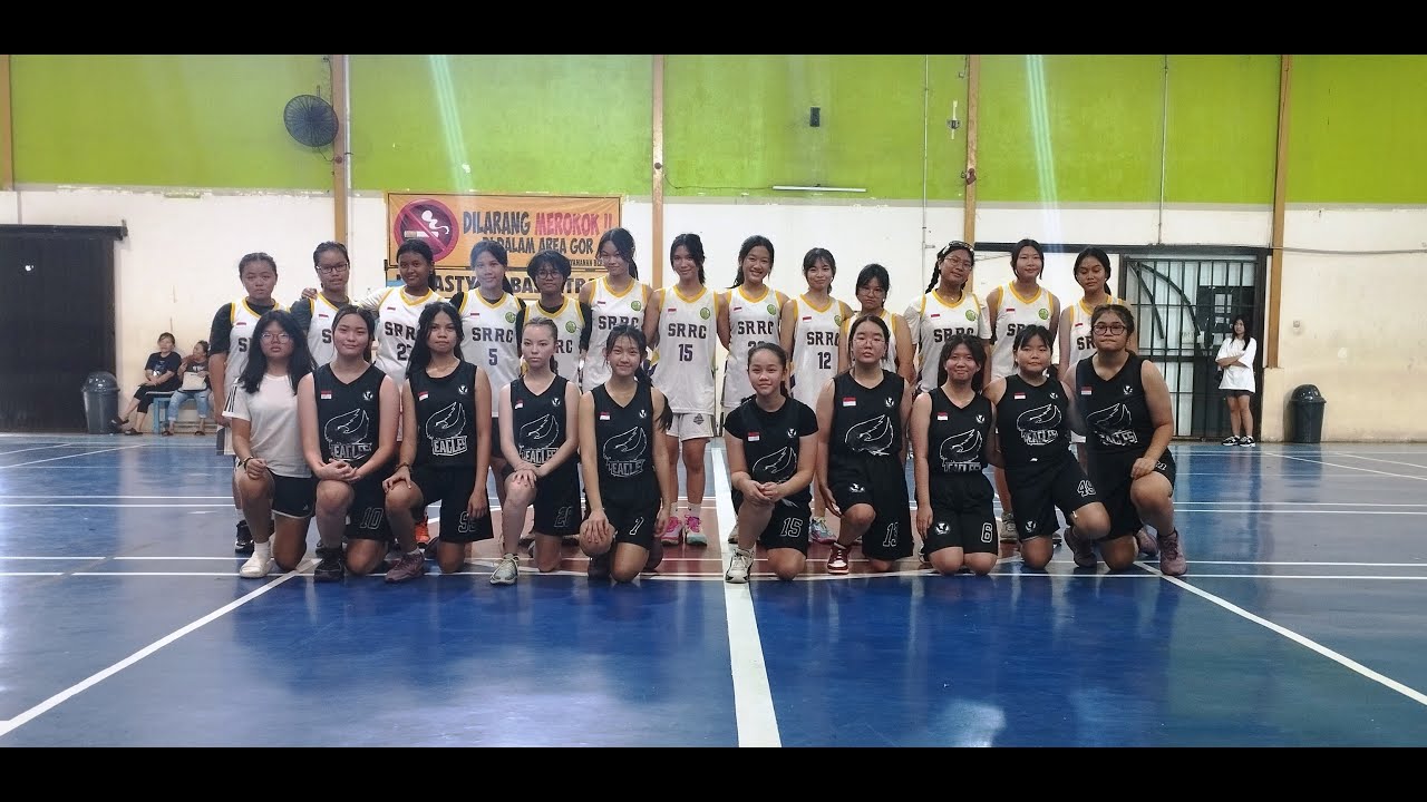 SPH LC vs Slamet Riyadi Karawang (Middle School Girls) - YouTube