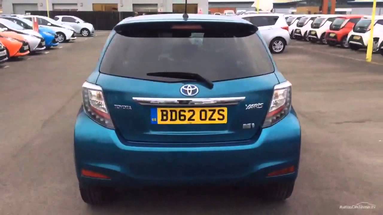 TOYOTA YARIS T SPIRIT HYBRID TURQUOISE 2012 - YouTube