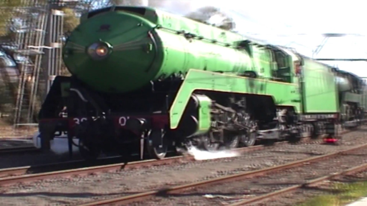 3801+3830 to Waterfall - YouTube