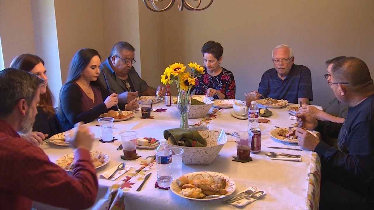 The Bullits Tell Us How To Keep Thanksgiving Argument Free - YouTube