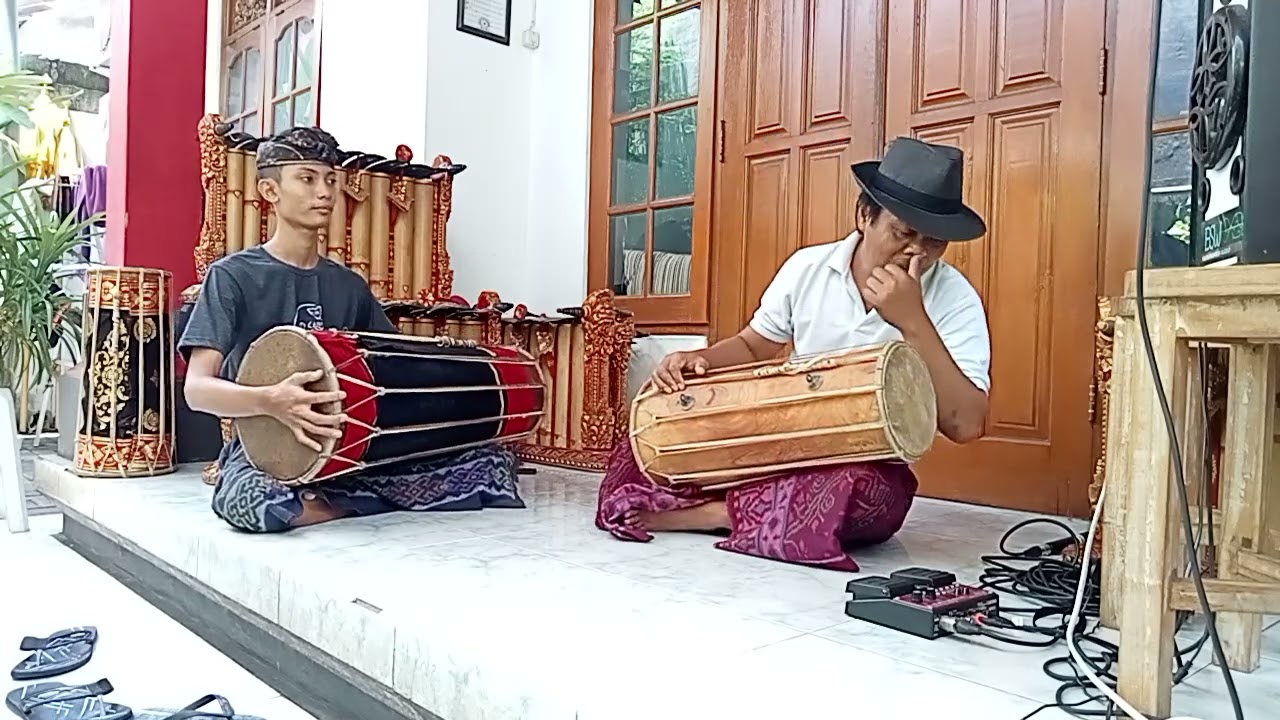 ingin bisa main kendang Bali ! coba cara ini - kendang tunggal Jauk ...