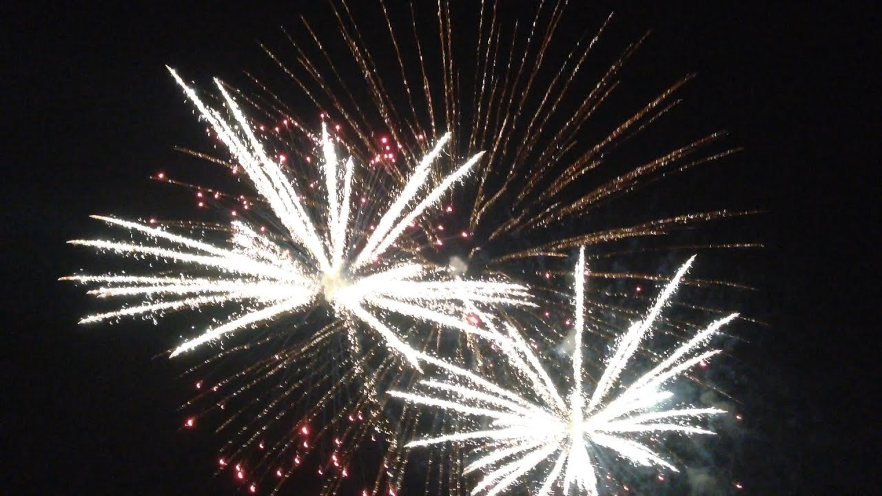 Happy 5th Of November : Bonfire Night : Full Firework Display - YouTube