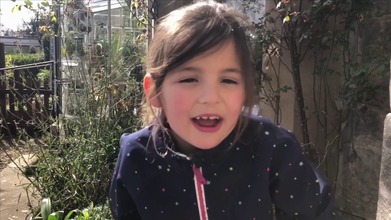 Outdoor Messy Maths Activities - YouTube