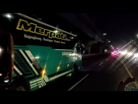 ENAKNYA DENGAR LAGU TARLING KETIKA DI DALAM BUS.SAHDU BENER