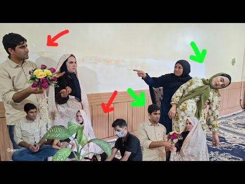 Ramin married Fariba; Zahra separated and ended up wandering the streets.
