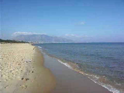 "Private Beach" (Balestrate) - YouTube