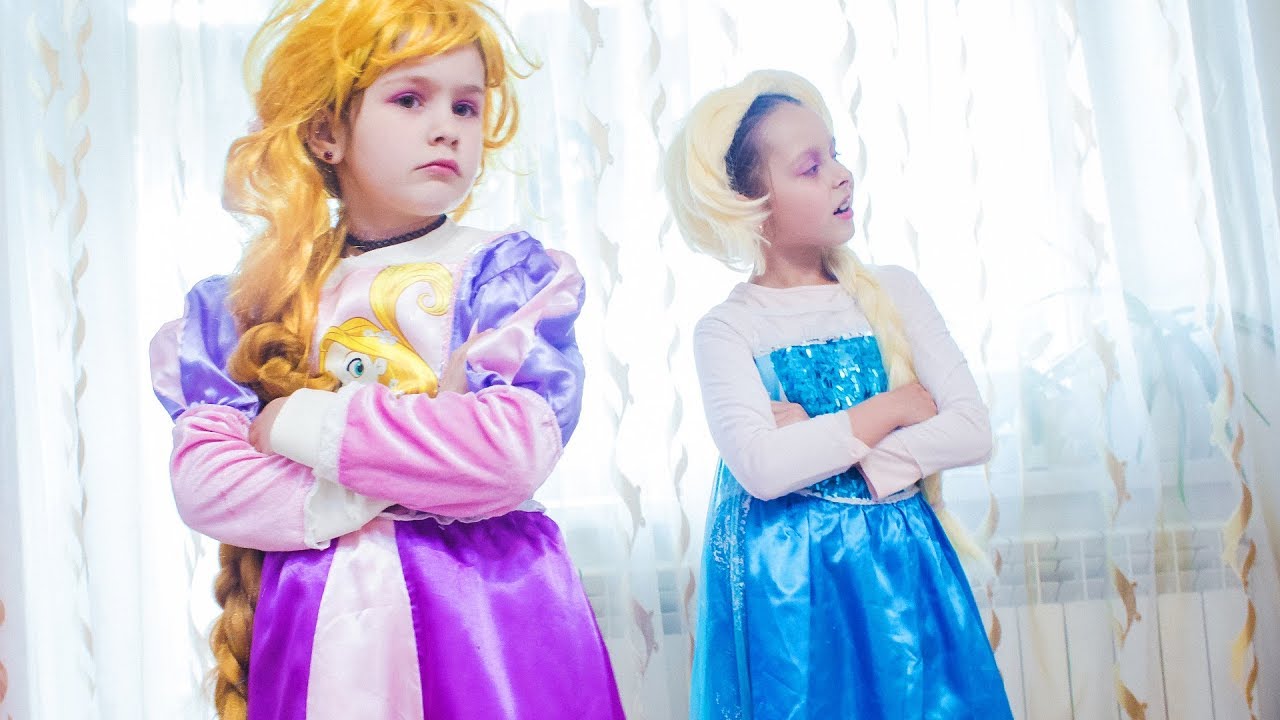 Disney Princesses Costumes & Kids Makeup with Colors Paints Pretend ...