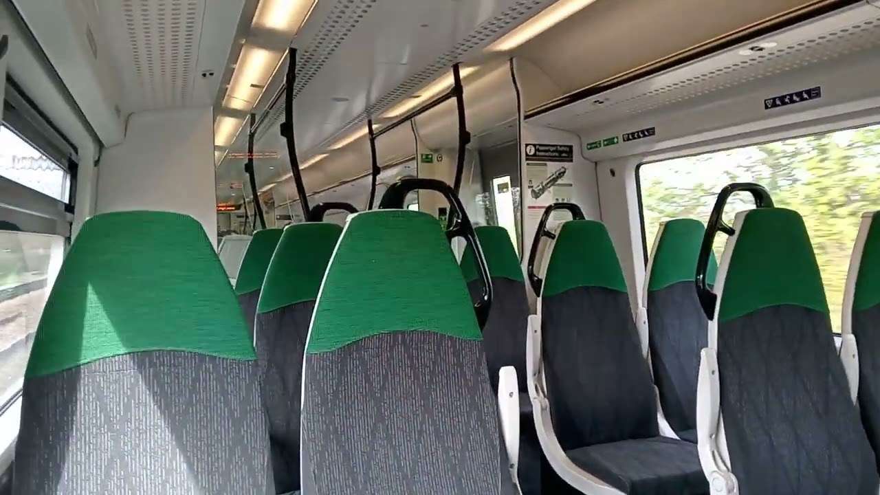 GWR Class 387 Train: READING - TILEHURST - YouTube
