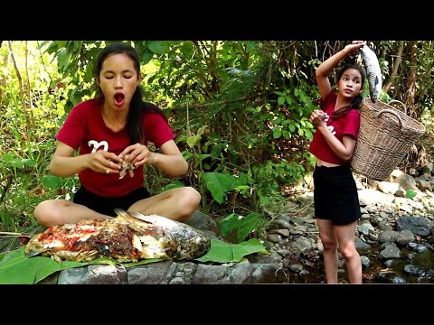 smart woman catches dead fish at river and cooking for food - by Sanya #07