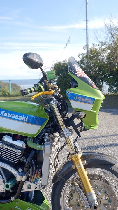 ドクタースダって知ってますか？カスタム費用350万円のZRX ️#norikh250 - YouTube