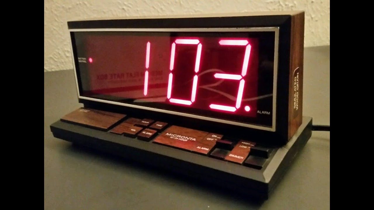 LATEST UPDATES on Ahmed Muhamed Clock CONTROVERSY - YouTube