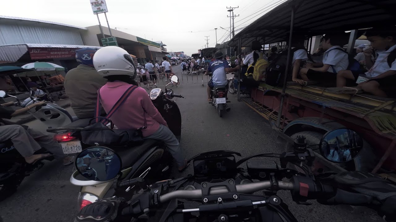 CB650R Evening Rush Hour Ride | POV - YouTube