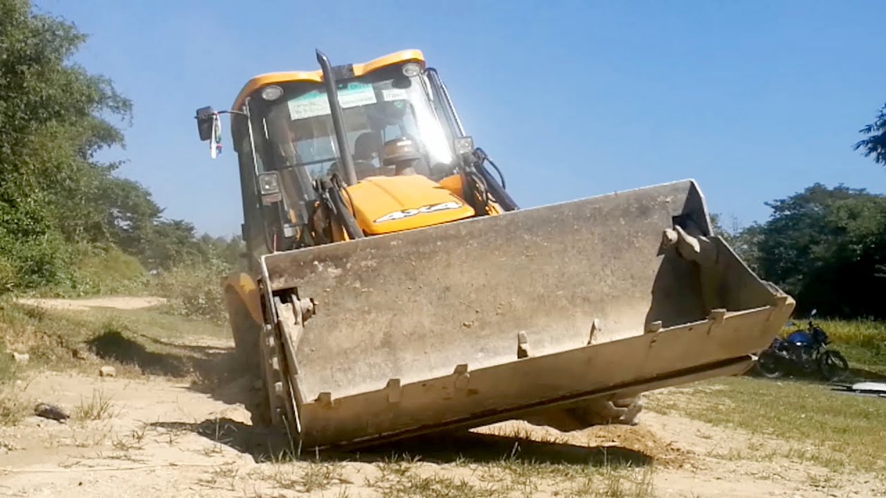 OMG !!! JCB Backhoe Machine Stuck in Mud - Jcb 3Dx Super Machine - YouTube