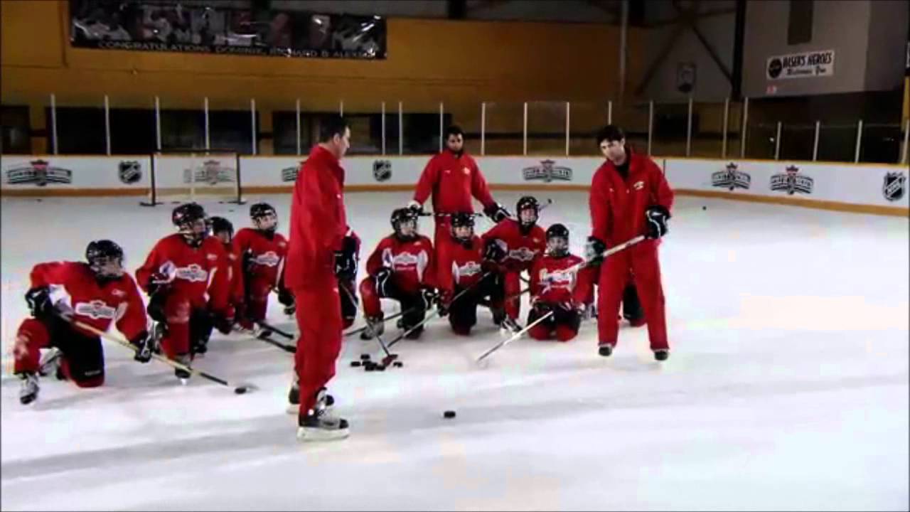HOW TO TAKE A SLAPSHOT LIKE A PRO! - YouTube