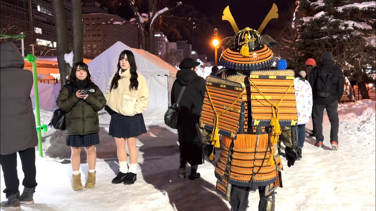 SAMURAI Mannequin Prank in Sapporo snow Festival!!#42 funniest ...