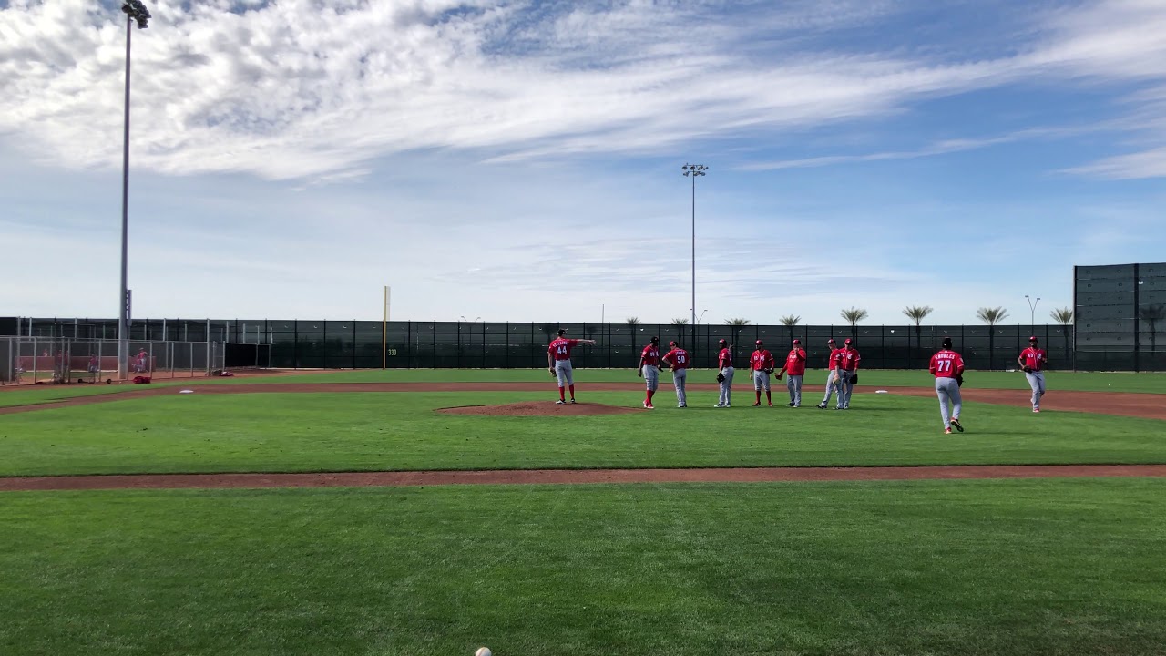 Cincinnati Reds Spring Training Practice - YouTube