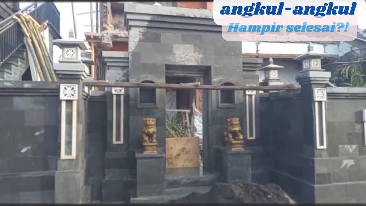 Progres pengerjaan angkul-angkul tembok pekarangan rumah adat bali - YouTube