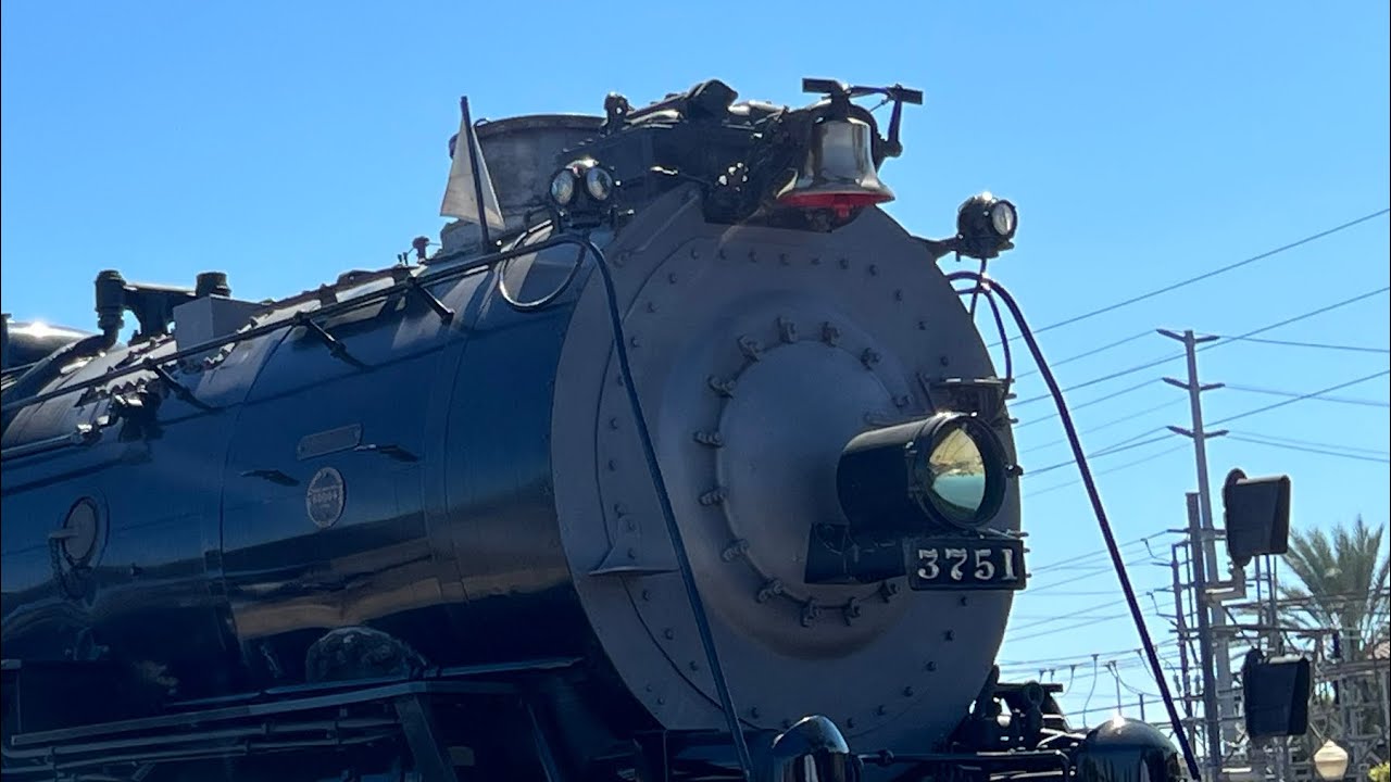 Santa Fe 3751 at Amtraks Rail Safety Community Event. Fullerton ...