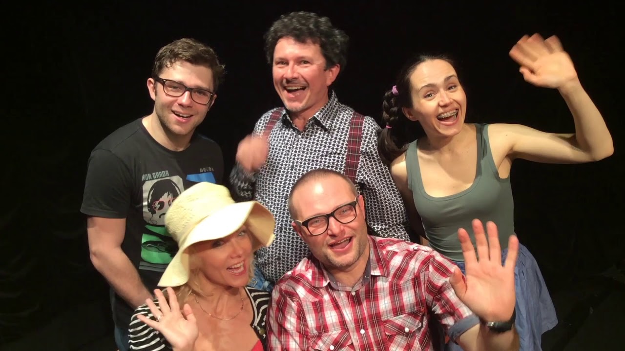 Pan Tenorek i błękitny balonik w Teatrze Kamienica - YouTube