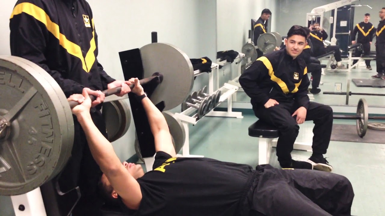 235's, 55 lb olympic bar - YouTube
