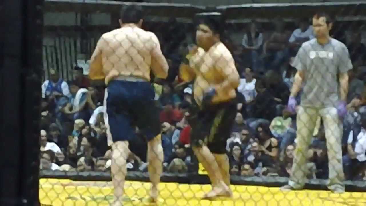Chad Kellys Cage fight Elko, NV - YouTube