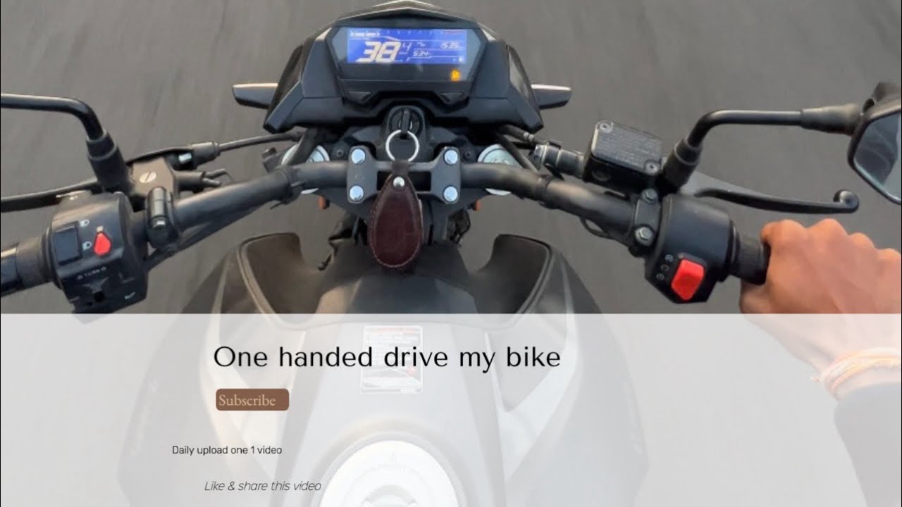 One handed bike drive - YouTube