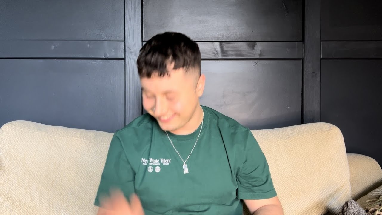 WELCOME TO MY CHANNEL!! (INTRO) - YouTube