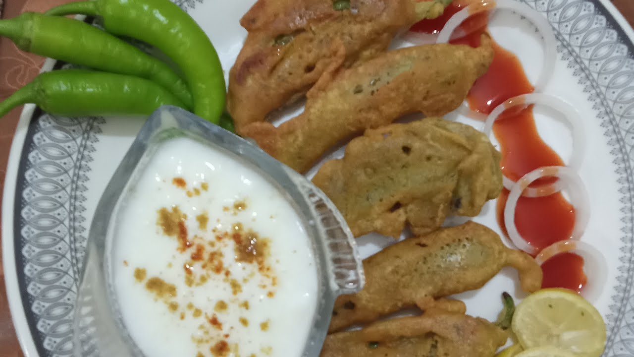 Chilli pakoras recipe, mirchi 🌶️ pakoras recipe😋😋, by cooking point ...