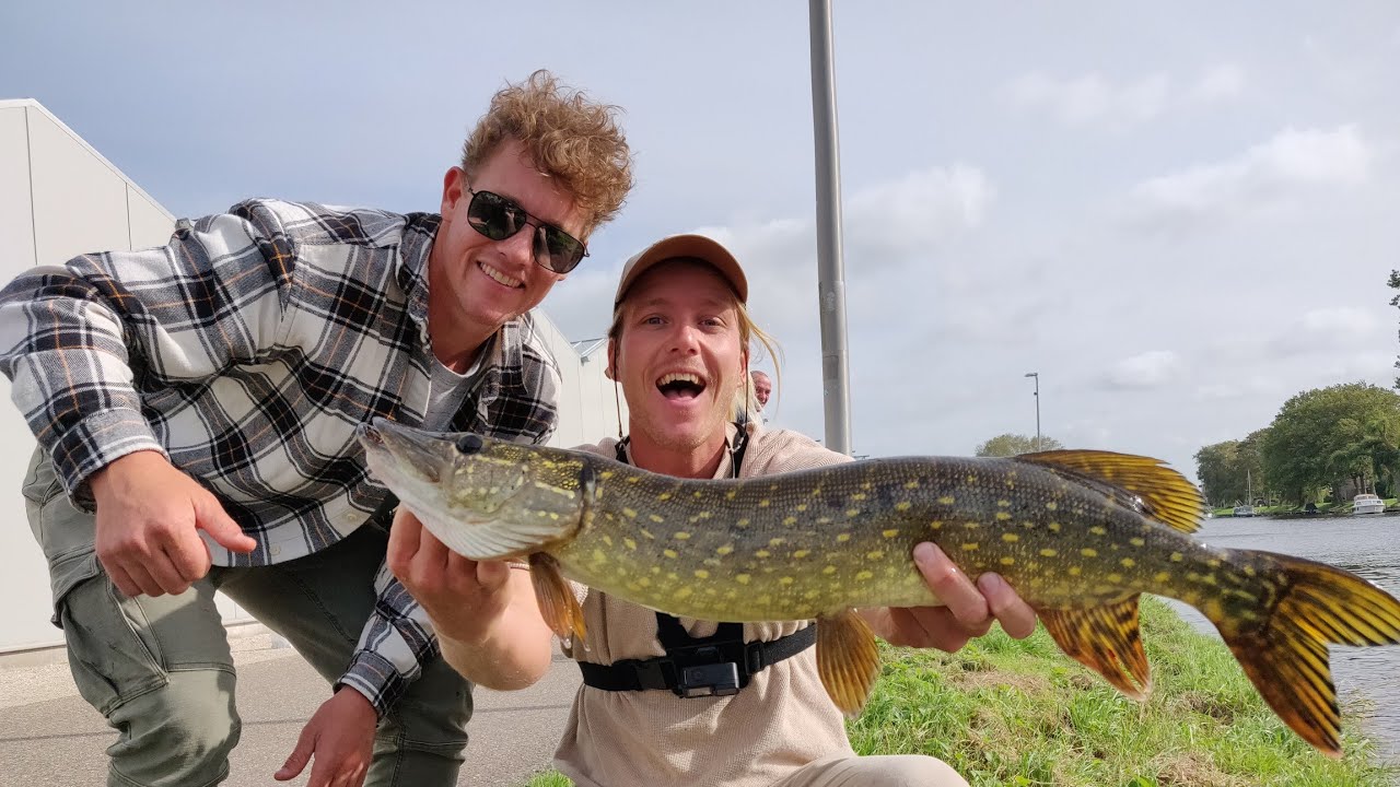 VISSEN OP GROTE SNOEK MET DANIËL WEYERS! - YouTube