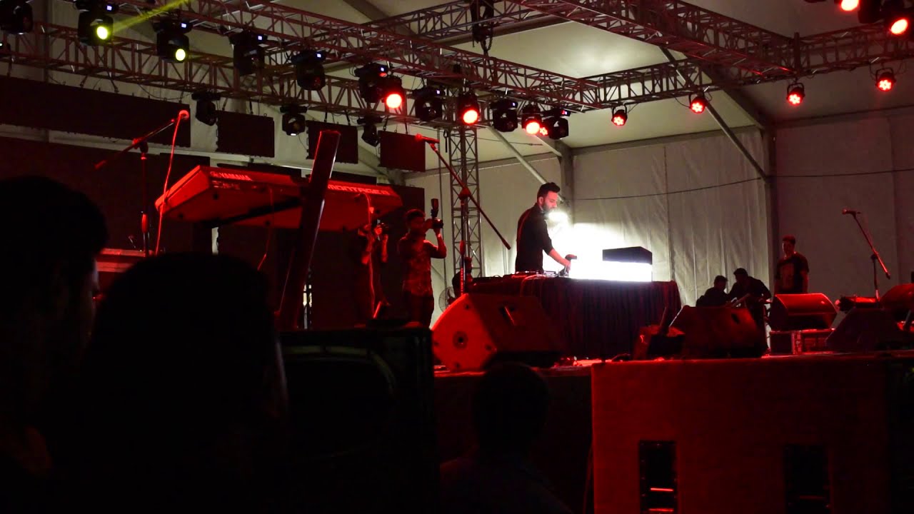 Dj Ali Merchant - Performing Live in Bengaluru ! - YouTube