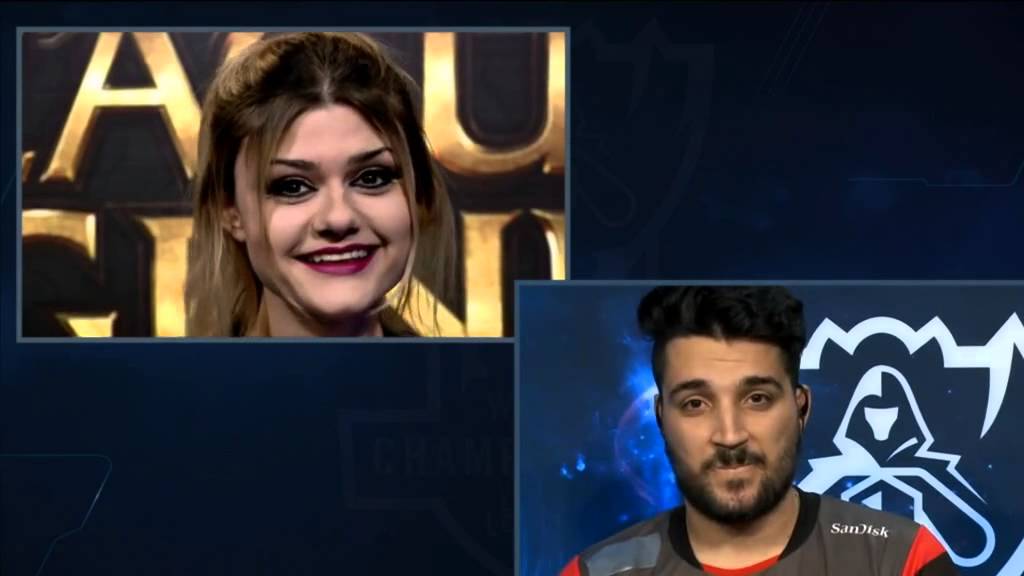 BrTT pedindo Caju em casamento ao vivo! - YouTube