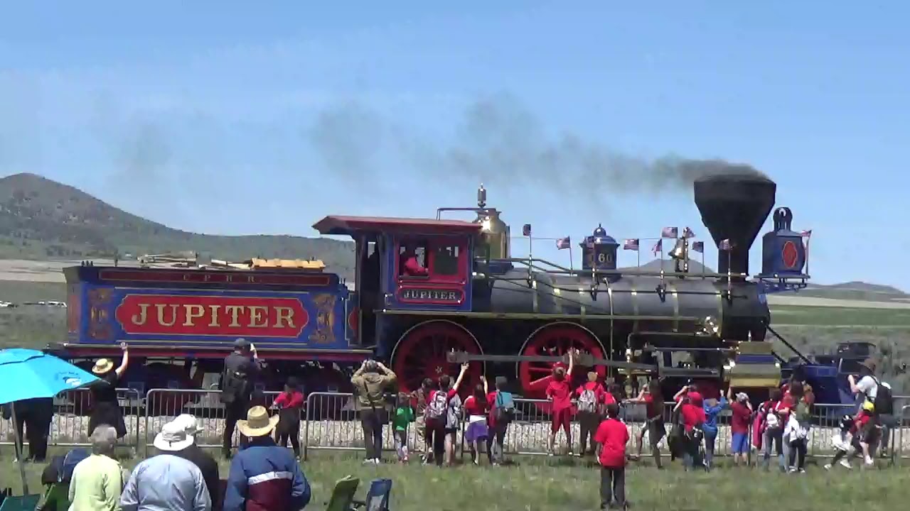 Central Pacific 60 Jupiter - YouTube